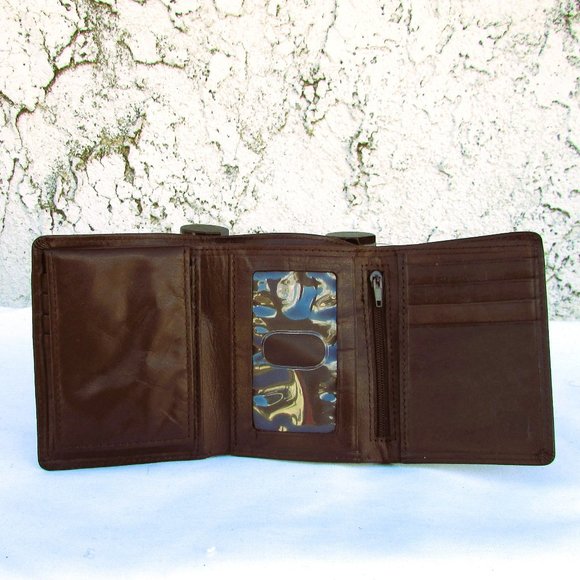 Wilsons Leather | Bags | Wilson Leather Pelle Studio Trifold Brown ...